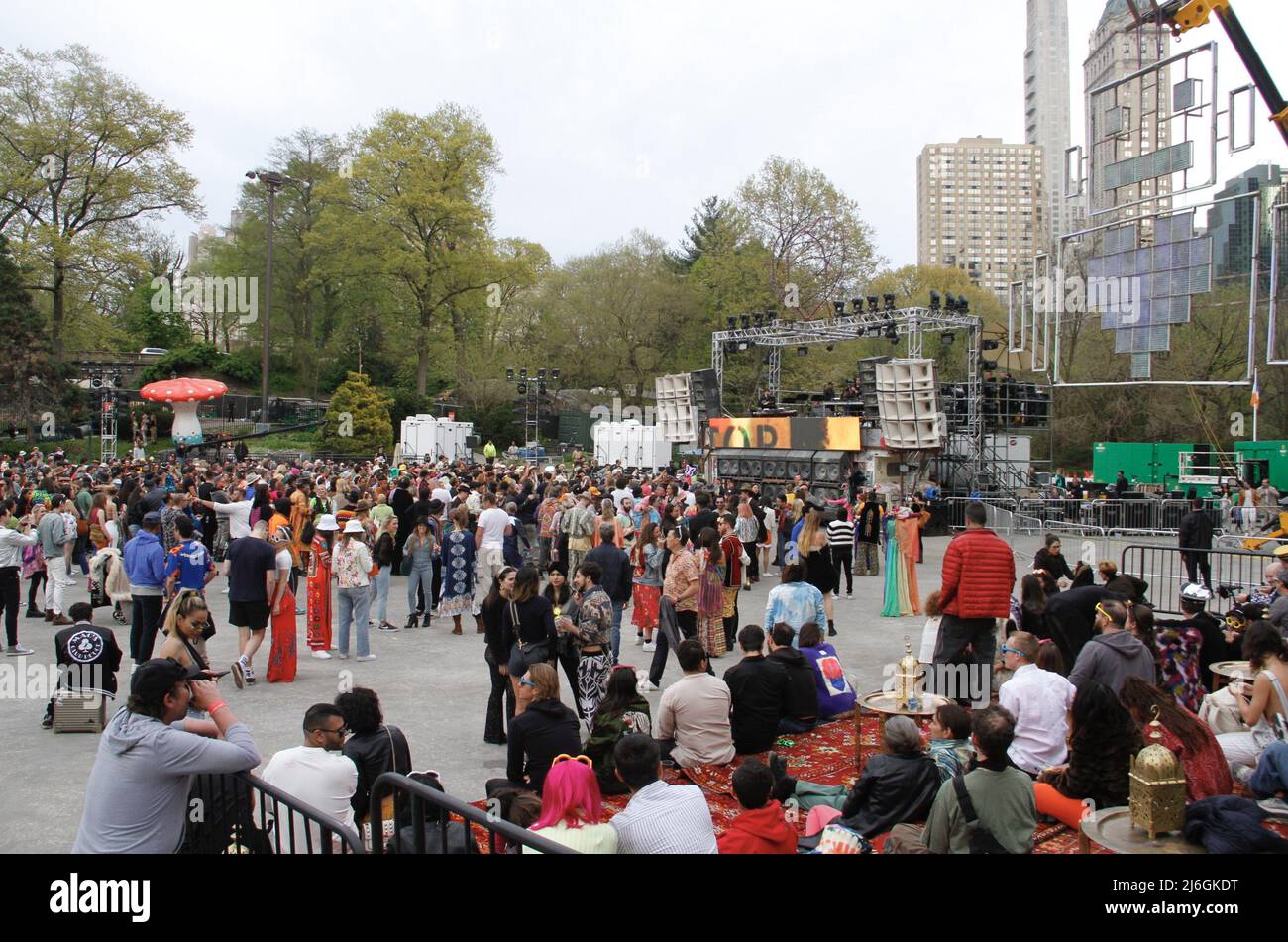 1. Mai 2022, New York, USA: (INT) Robot Heart Fare Forward New York im ...