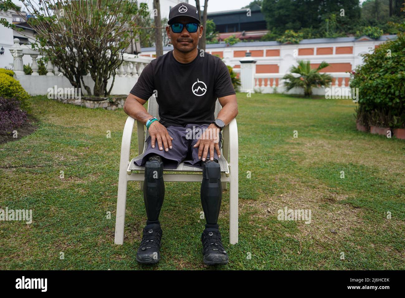 Erster doppelamputierter oberhalb des knies -Fotos und -Bildmaterial in ...