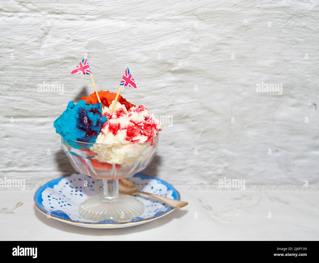Queen Elizabeth II Platinum Jubilee Cream Sundae Street Party Food rot ...