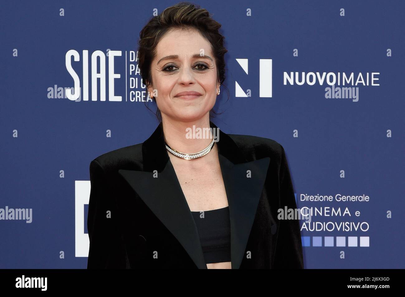 Die italienische Schauspielerin Vanessa Scalera während des roten ...