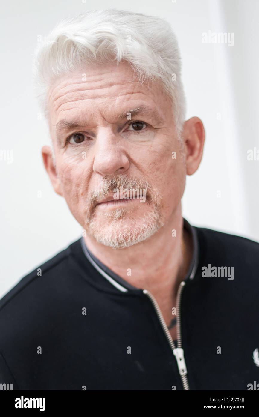 02. Mai 2022, Hamburg: Heinz Strunk, Schriftsteller, fotografiert am ...