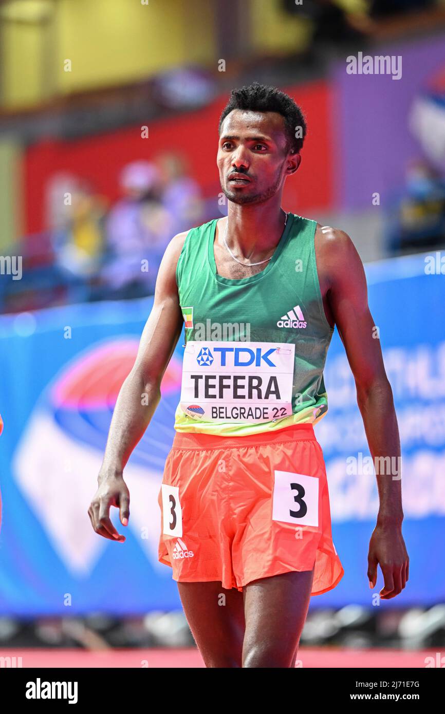 Samuel Tefera nimmt an den Hallenweltmeisterschaften in Belgrad 2022 auf 1500 Metern Teil ...