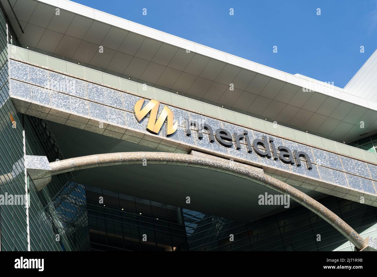 Meridian logo -Fotos und -Bildmaterial in hoher Auflösung – Alamy