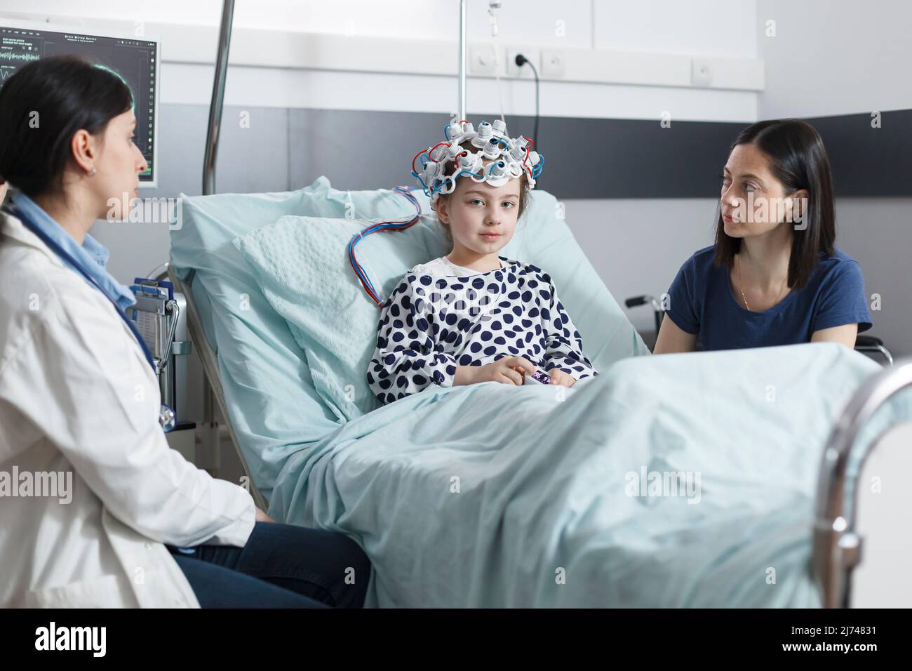 Eeg untersuchung kind -Fotos und -Bildmaterial in hoher Auflösung – Alamy