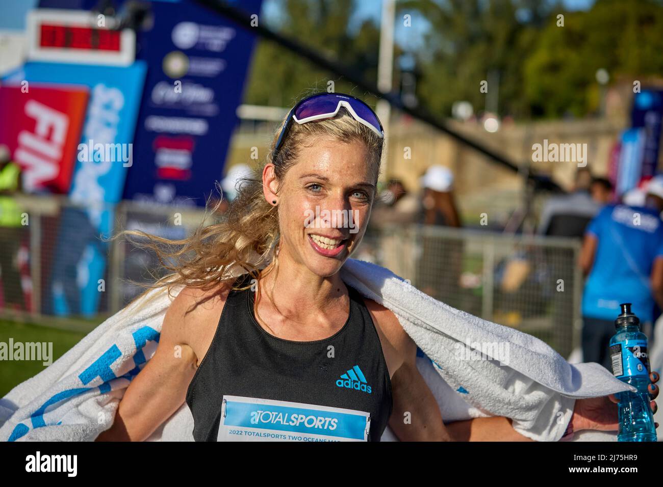 Two oceans marathon -Fotos und -Bildmaterial in hoher Auflösung – Alamy