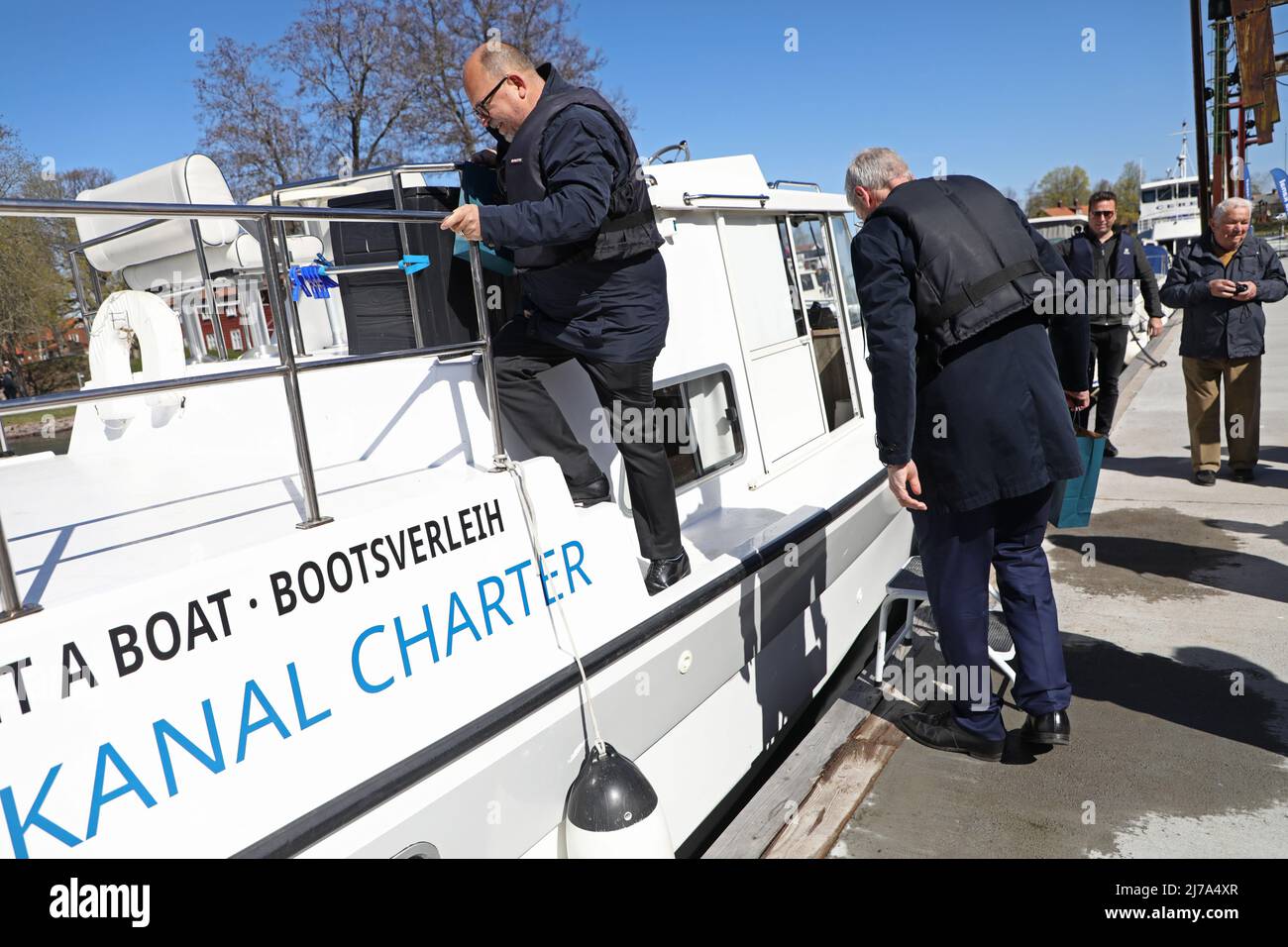 Am Dienstag wurde die Jubiläumssaison auf dem Göta Kanal in Old Motala ...