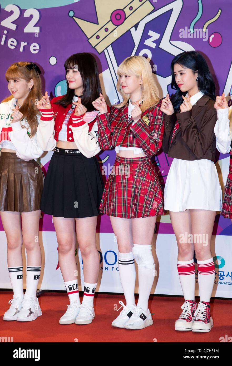 8. Mai 2022 - Seoul, Südkorea : Miihi, Nina, Riku, Rima, von der japanischen K-Pop-Mädchengruppe ...