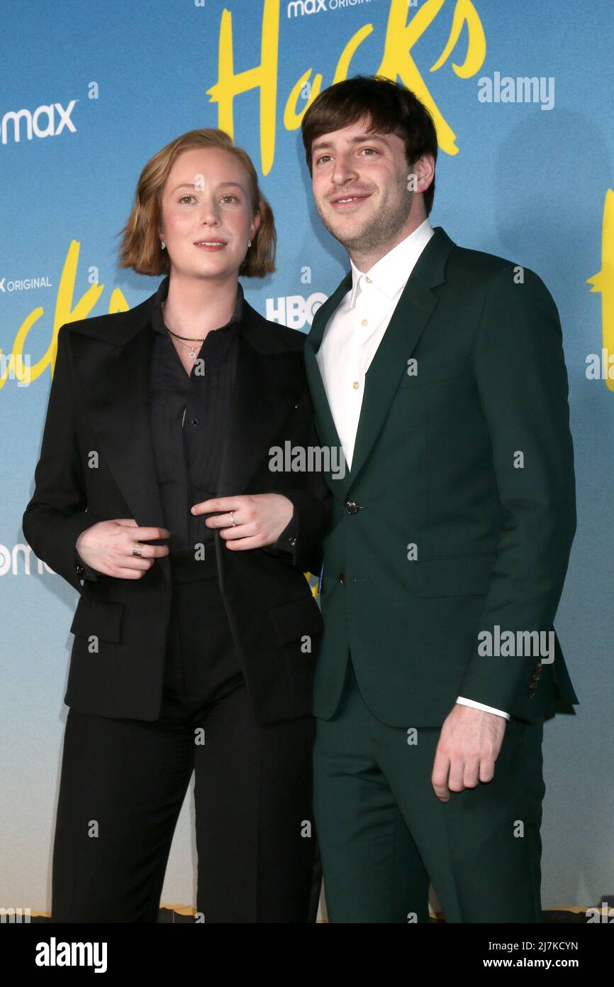 LOS ANGELES - MAI 9: Hannah Einbinder, Alex Edelman bei der Premiere ...