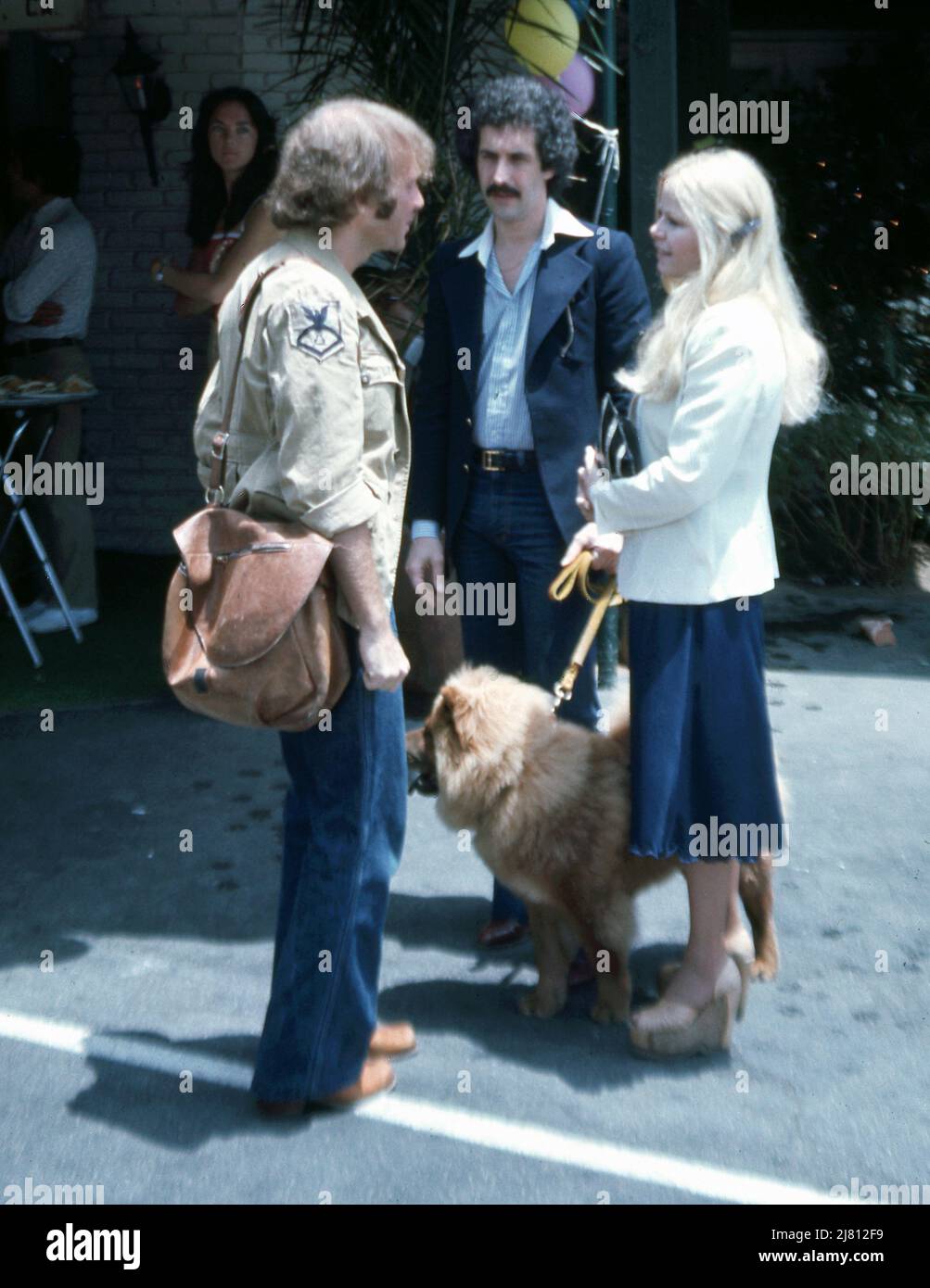 Sally Struthers und Dr. William C. Rader um die 1980er Jahre Credit ...