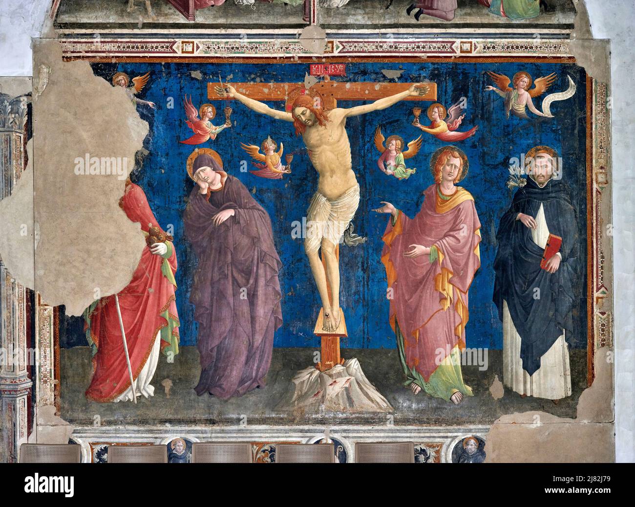 Crocifissione con la vergine e san giovanni -Fotos und -Bildmaterial in hoher Auflösung – Alamy