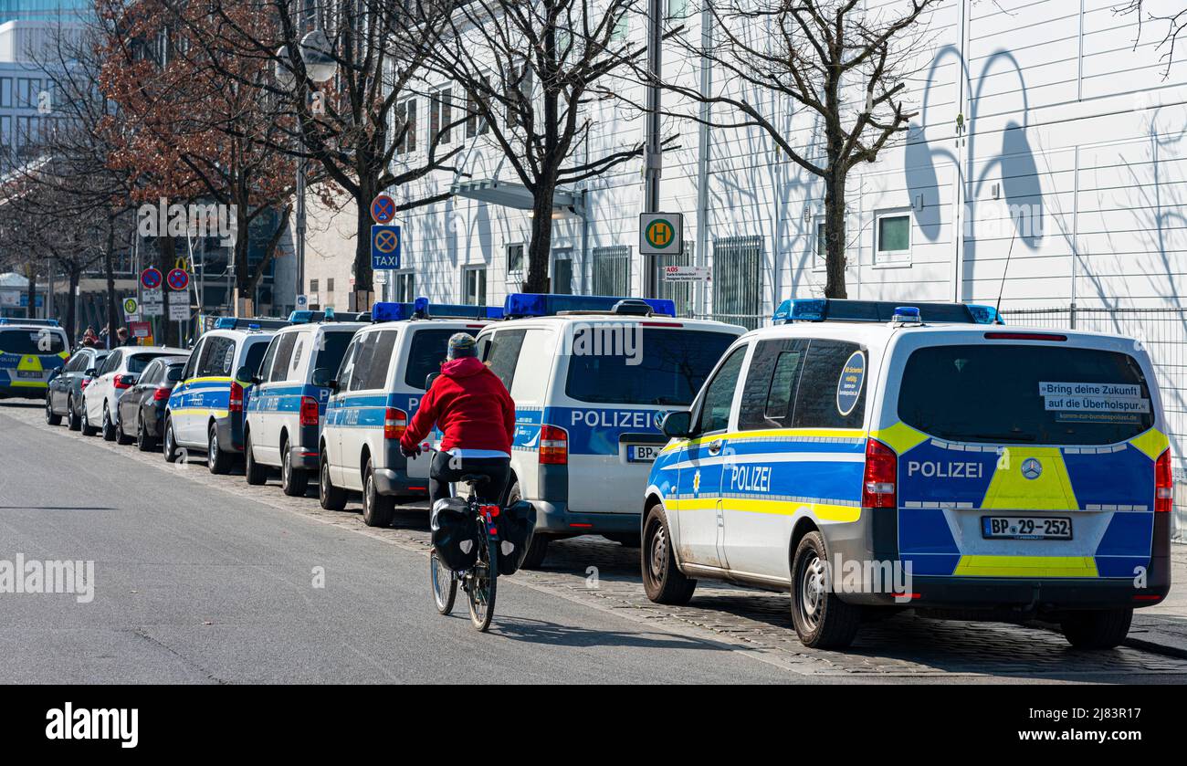 Bundespolizei berlin -Fotos und -Bildmaterial in hoher Auflösung – Alamy