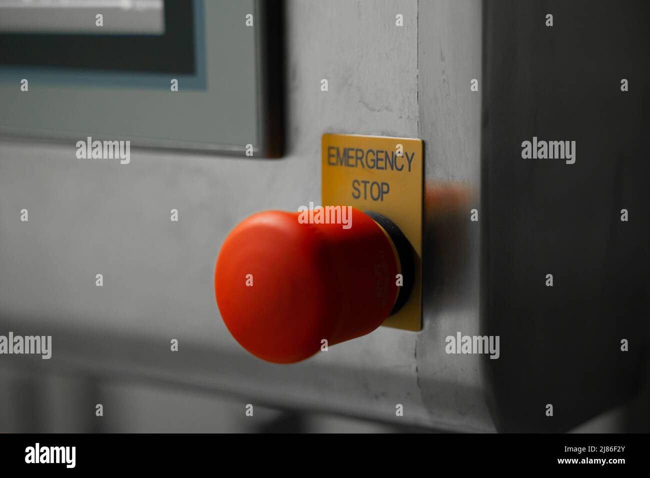 Roter notfallknopf -Fotos und -Bildmaterial in hoher Auflösung – Alamy