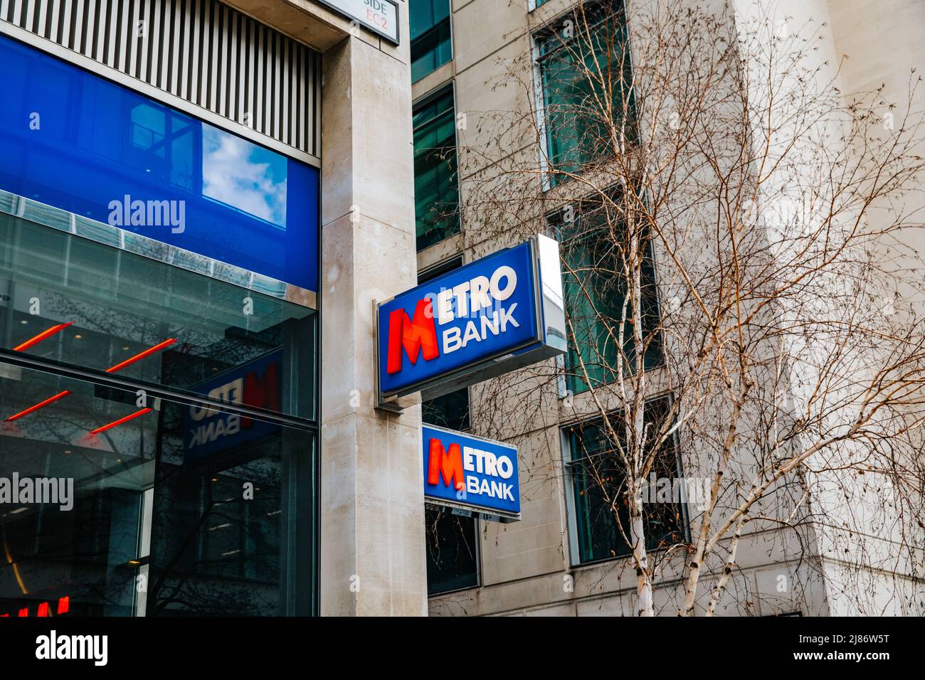 U bahn bank plc -Fotos und -Bildmaterial in hoher Auflösung – Alamy