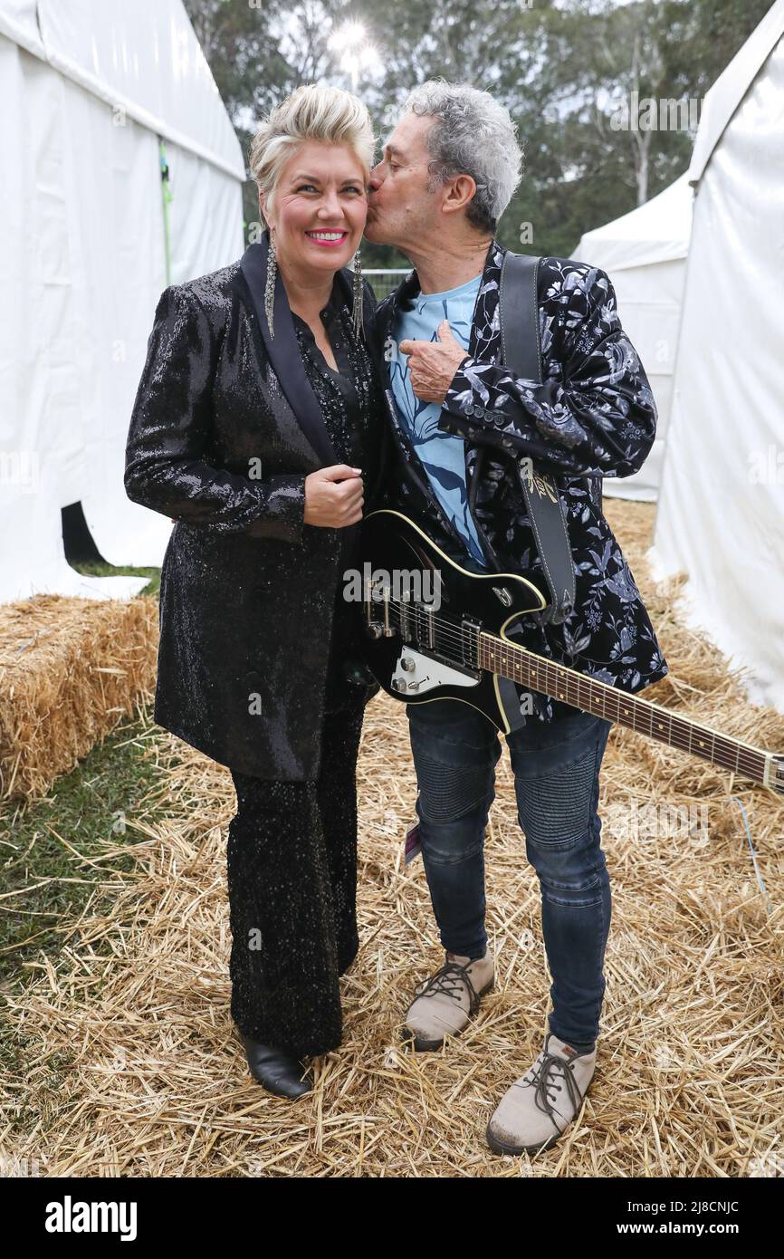 15. Mai 2022: MELINDA SCHNEIDER und MARK GABLE backstage vor dem ...