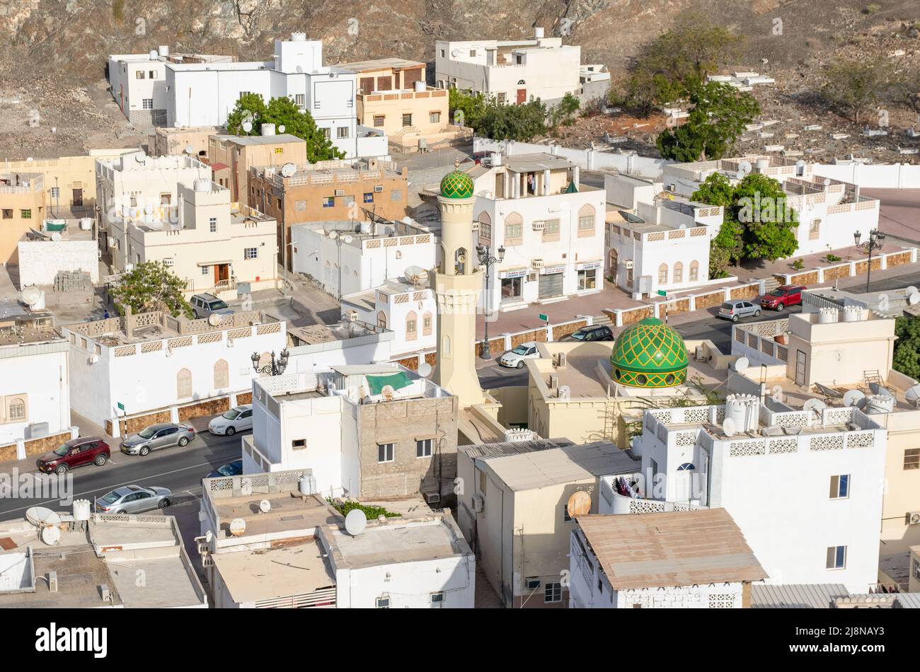 Die Hauptstadt und bevölkerungsreichste Stadt im Oman, Muscat, zeigt ...