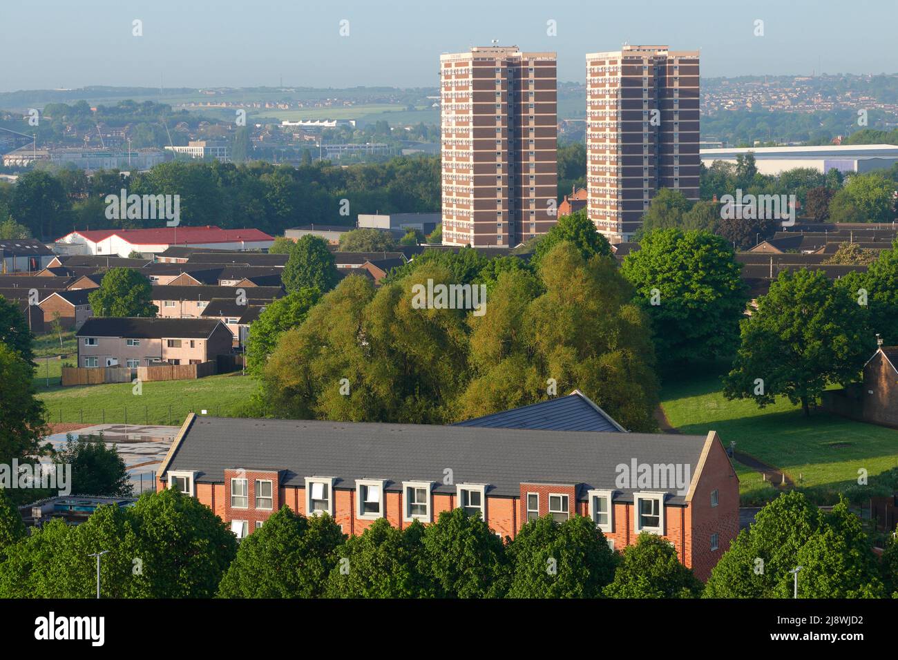 Blick in Richtung Clyde Grange & Clyde Court Hochhäuser in Wortley ...