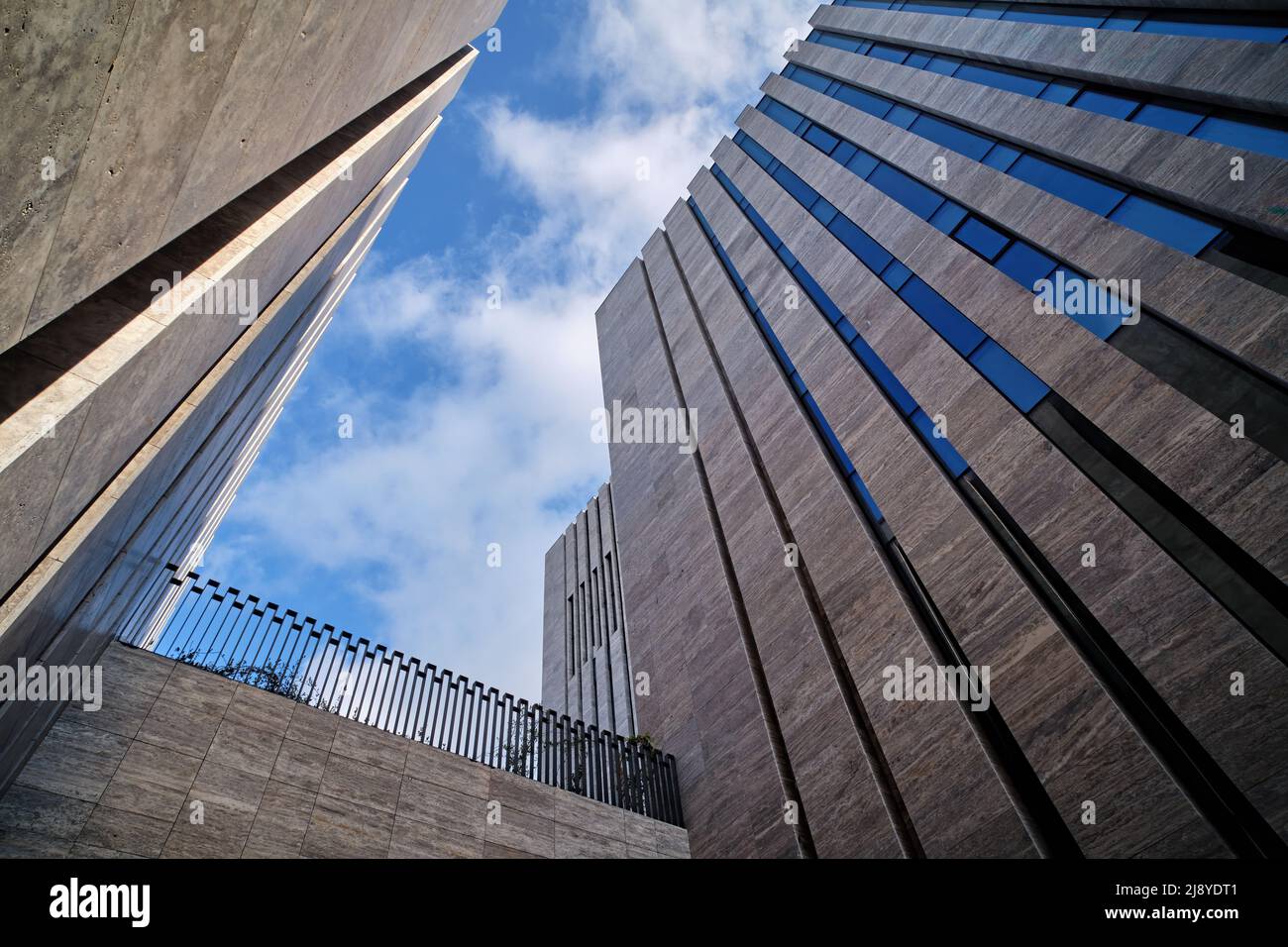 Atatürk kültür merkezi istanbul -Fotos und -Bildmaterial in hoher ...