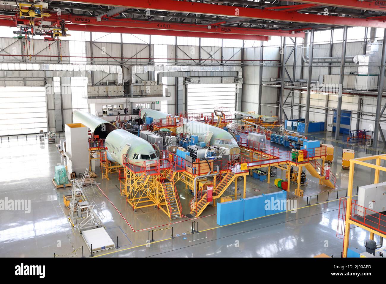 Luft und raumfahrtindustrie montagelinie -Fotos und -Bildmaterial in ...