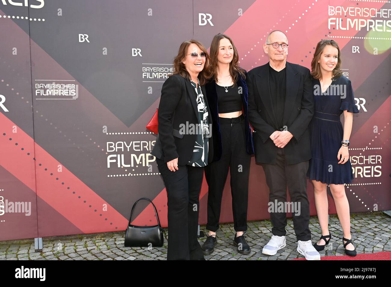 München, Deutschland. 20.. Mai 2022. Dominik Graf, seine Frau Caroline ...