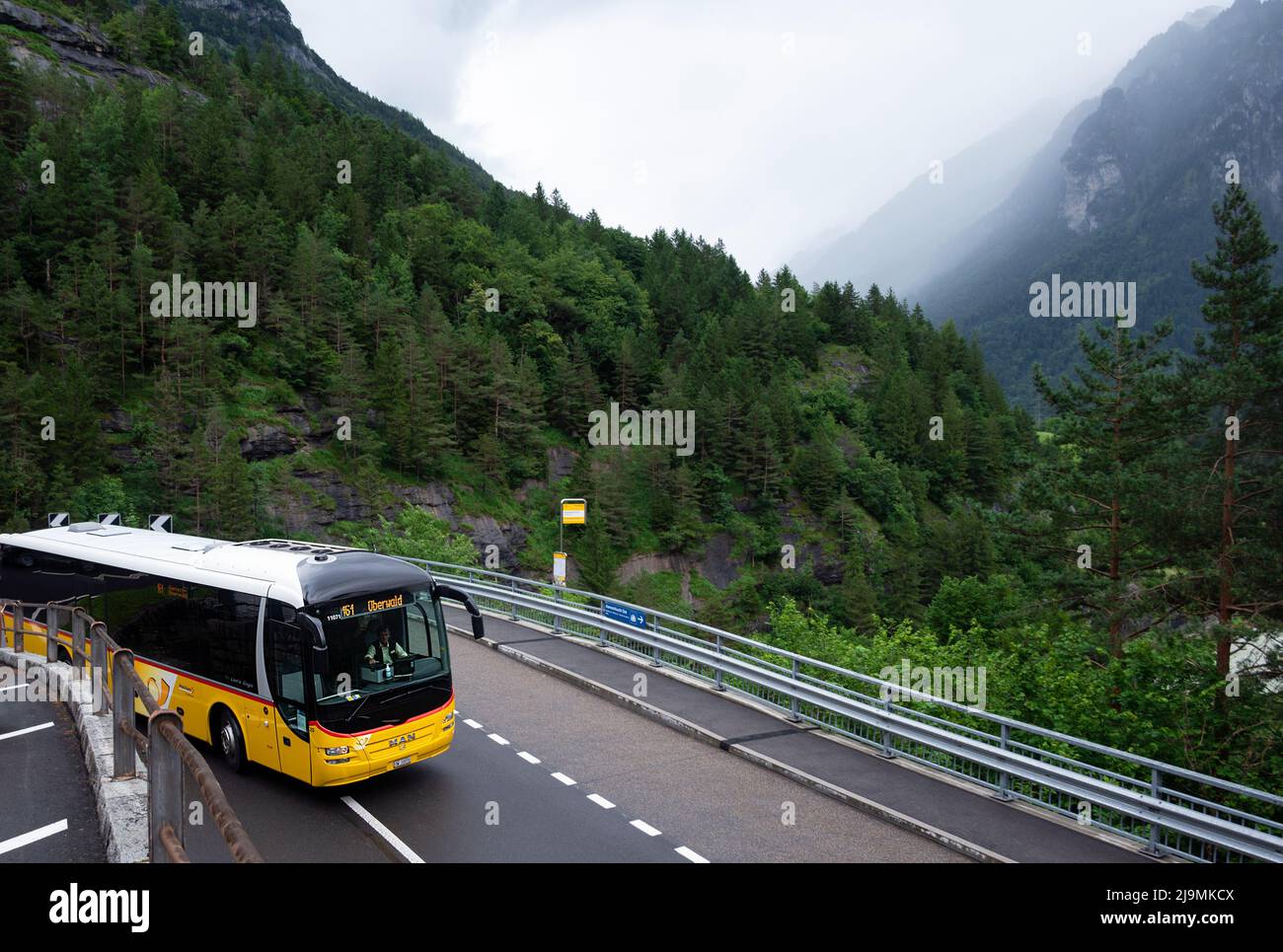 Schweizer Bus Fotos Und Bildmaterial In Hoher Auflösung Alamy