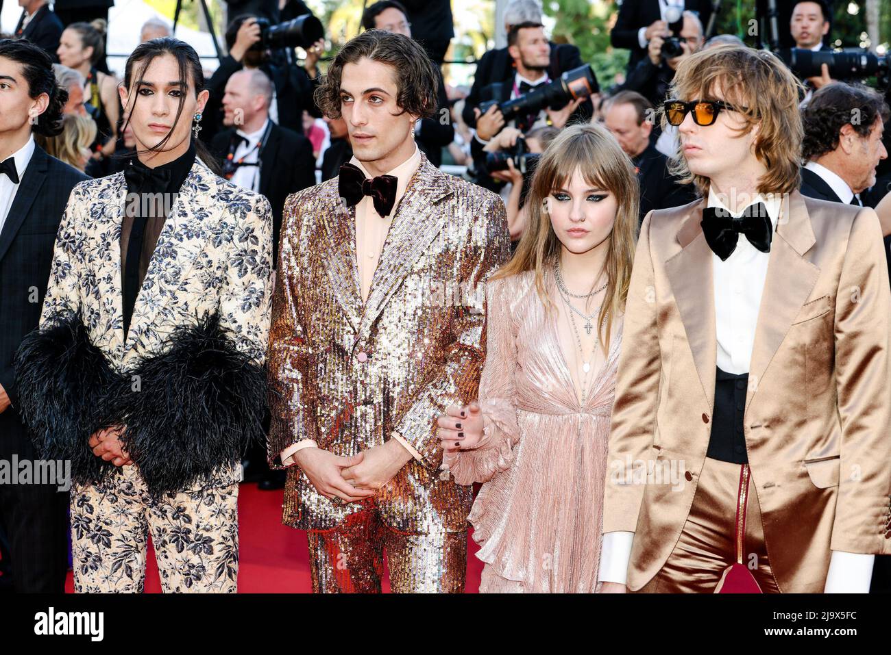 CANNES - MAI 25: Maneskin: Thomas Raggi, Victoria De Angelis, Damiano David und Ethan Torchio ...