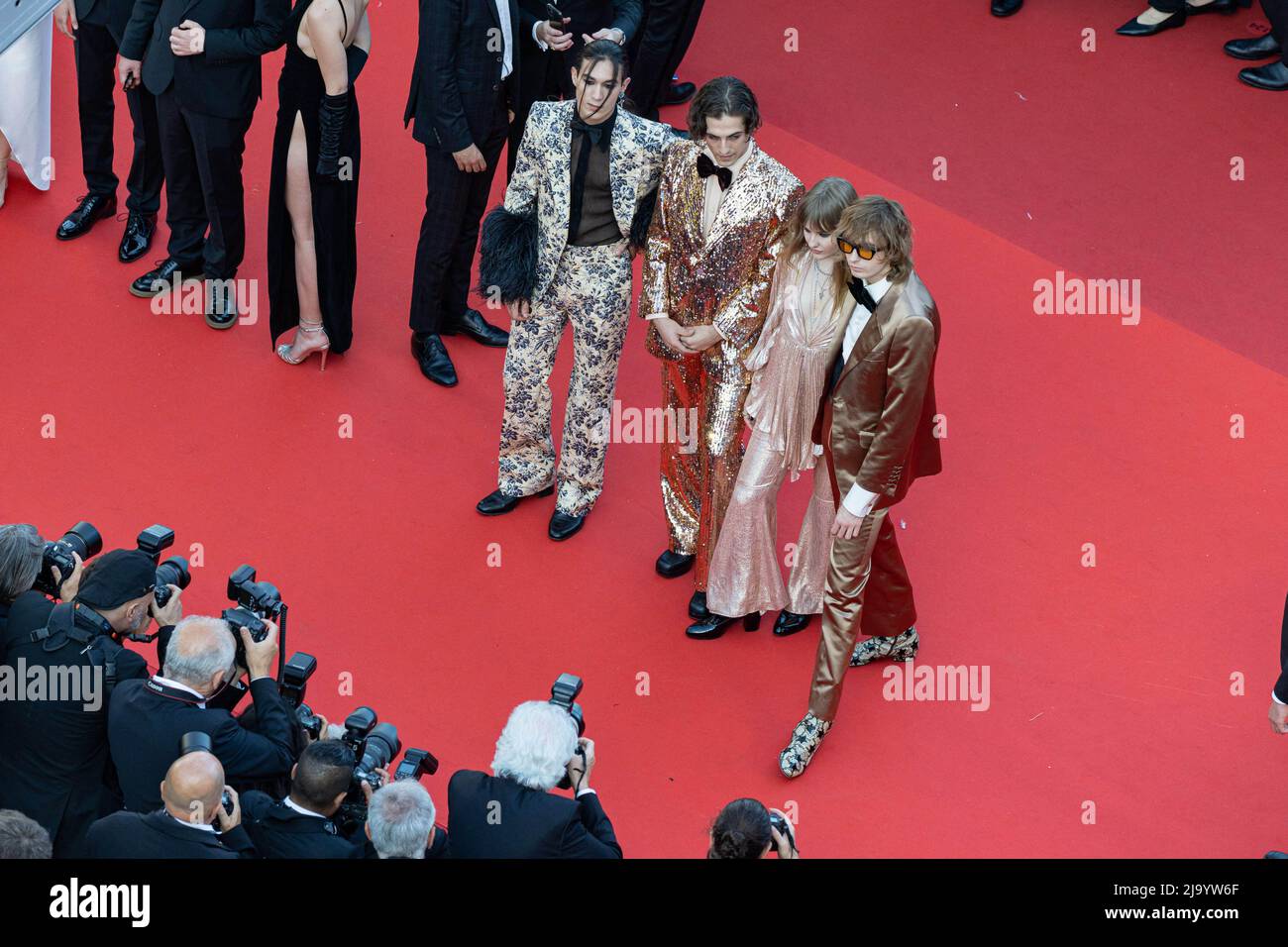 Victoria De Angelis, Thomas Raggi, Damiano David und Ethan Torchio aus Maneskin besuchen die ...