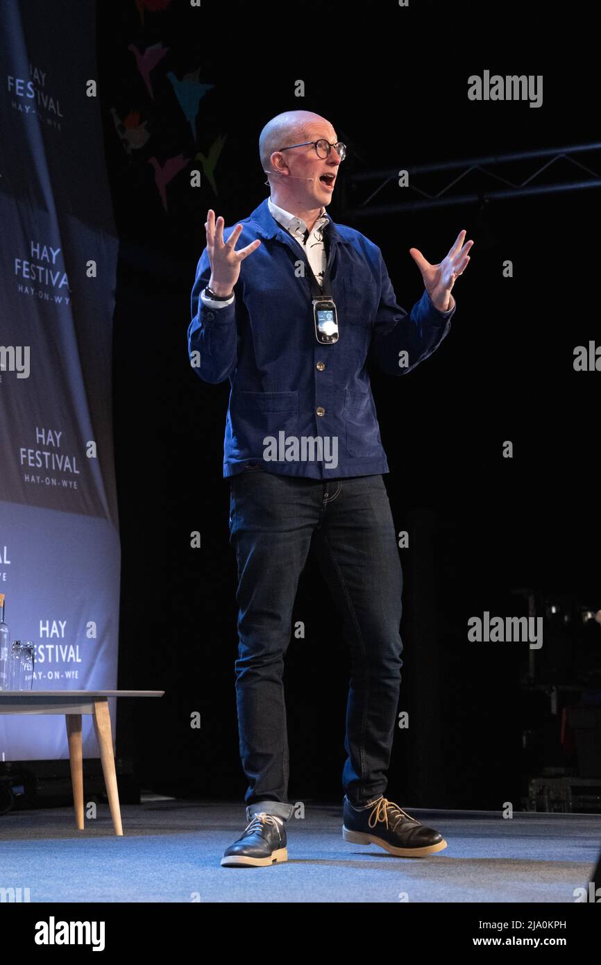 Hay-on-Wye, Wales, Großbritannien. 26.. Mai 2022. Piers Torday beim Hay ...