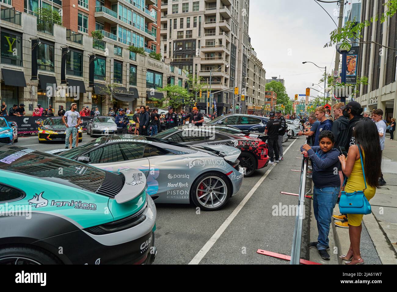 Gumball sticker -Fotos und -Bildmaterial in hoher Auflösung – Alamy