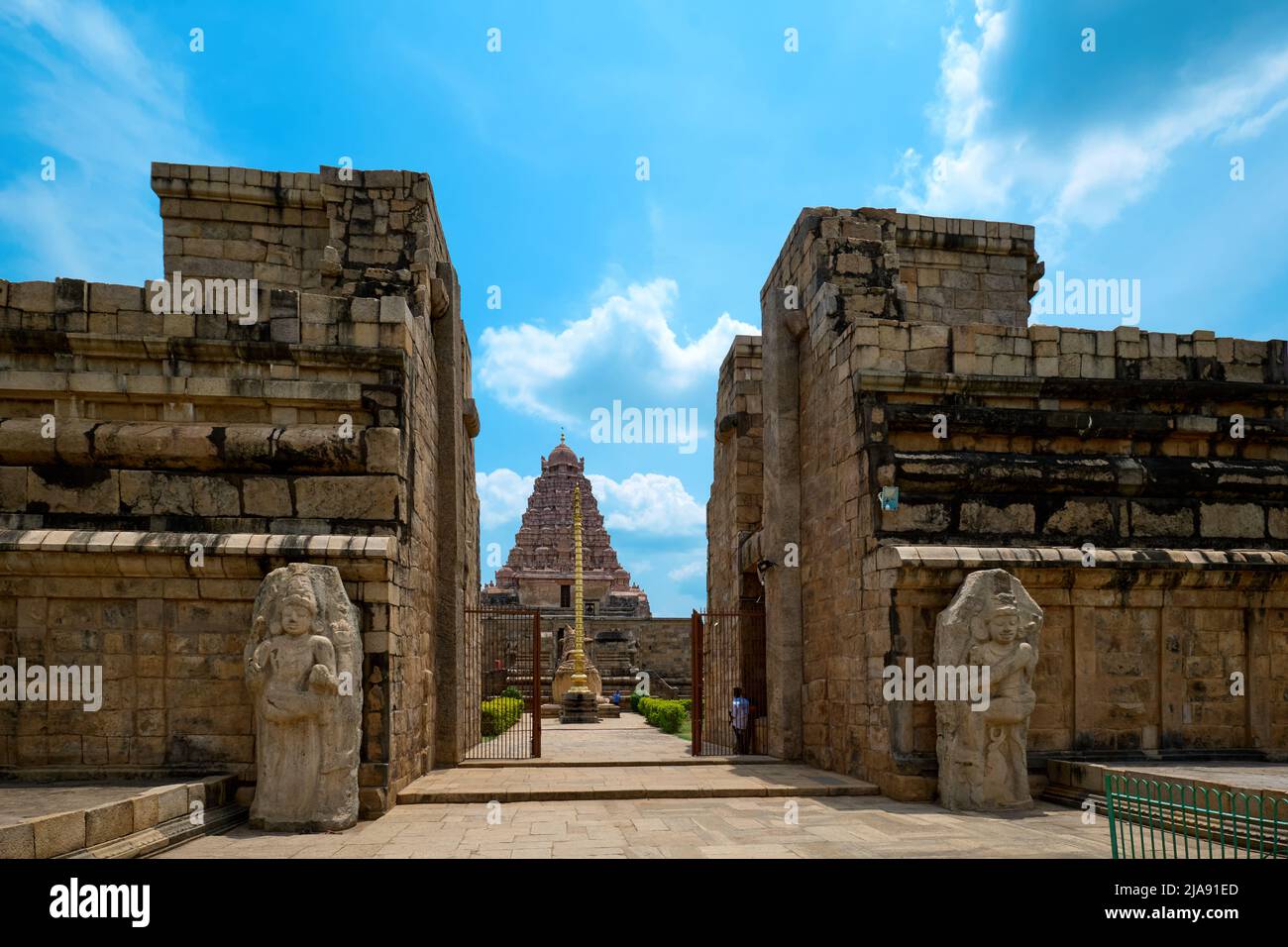 Indische architektur und kunst asiatisch -Fotos und -Bildmaterial in ...