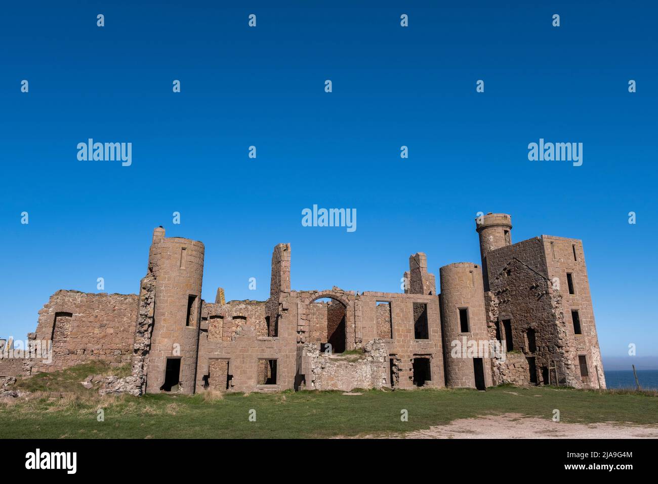 Slains Castle, auch bekannt als New Slains Castle, um es vom nahe ...