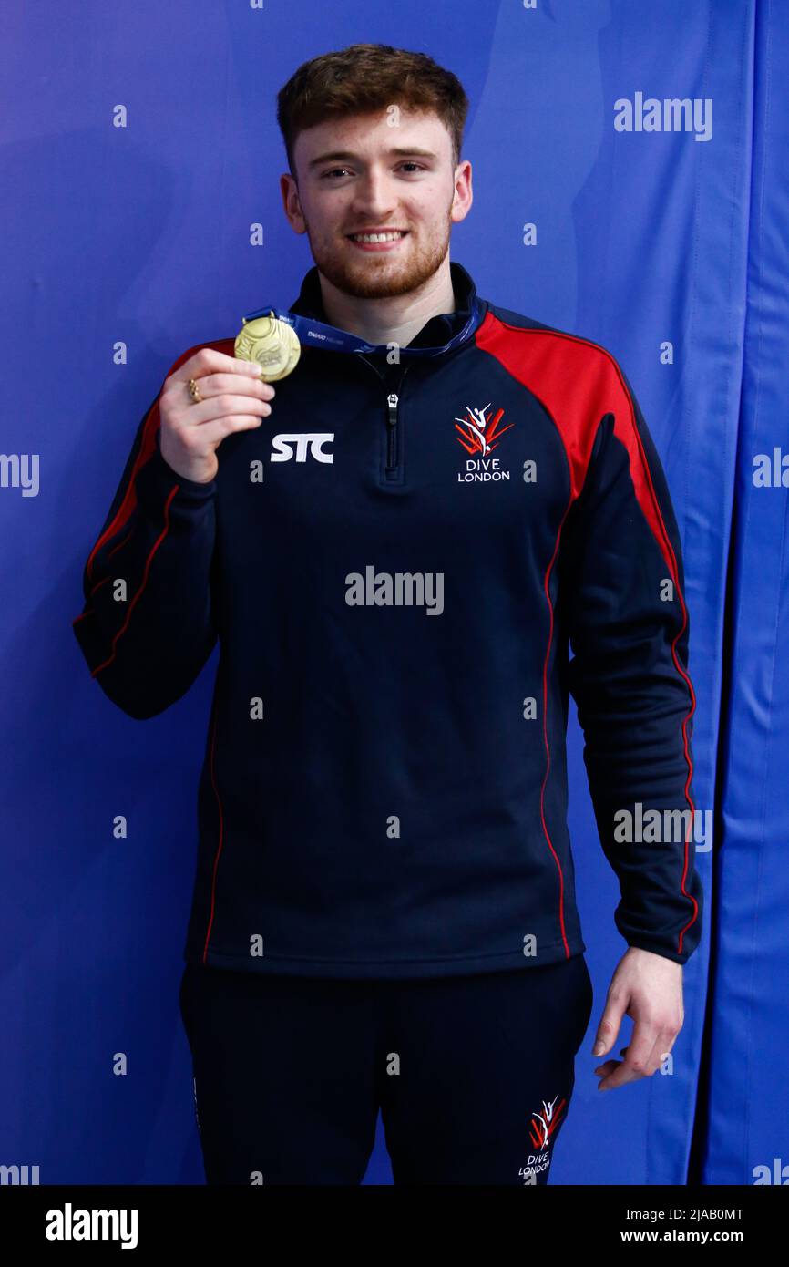Matty Matty Lee von Dive London Aquatics Club posiert mit seiner ...