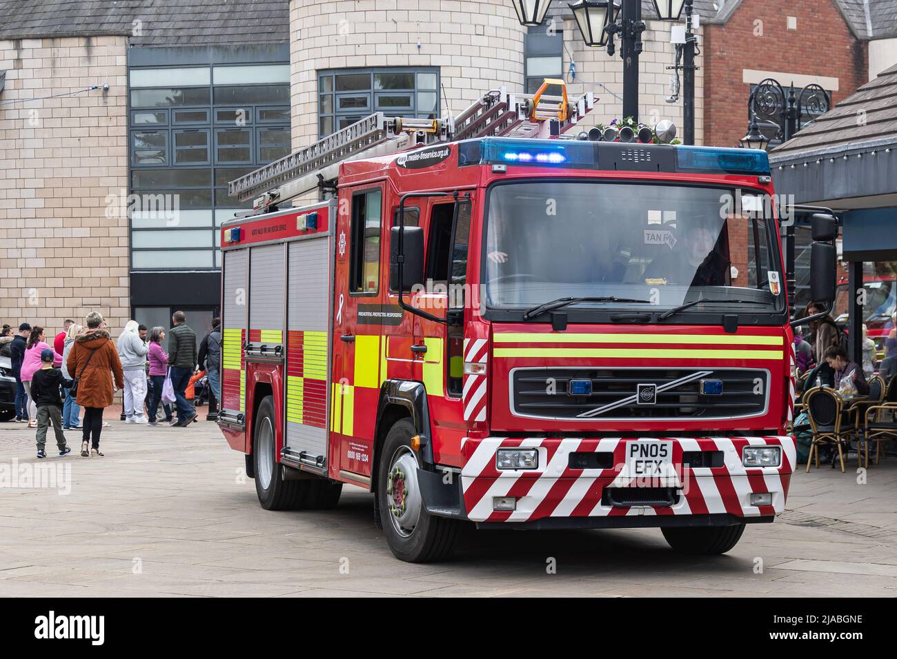 Volvo ladder -Fotos und -Bildmaterial in hoher Auflösung – Alamy