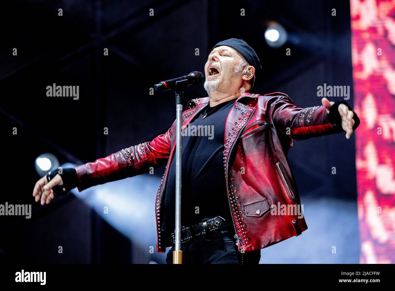 Vasco rossi cantante italiano -Fotos und -Bildmaterial in hoher ...