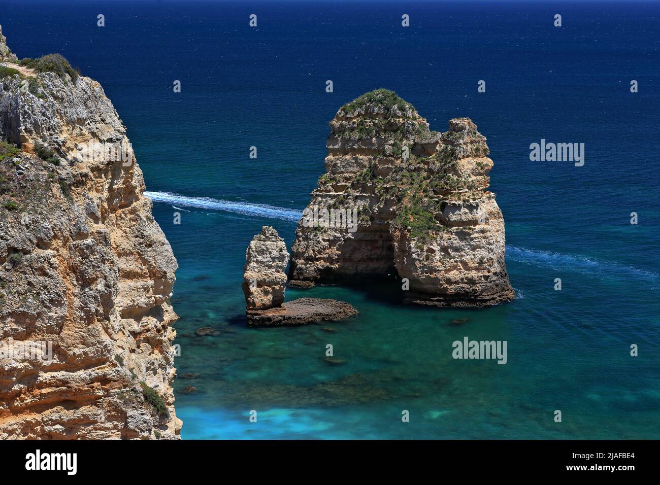 Praia dos pinheiros strand -Fotos und -Bildmaterial in hoher Auflösung ...