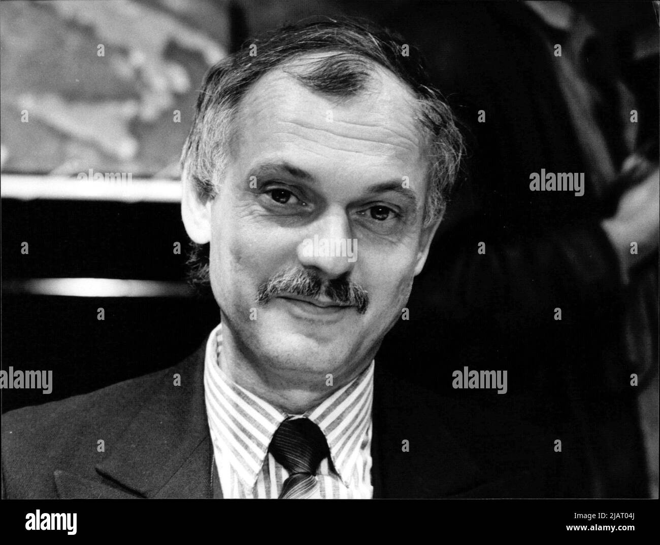 Das Foto zeigt den Vorsitzenden der DDR-SPD, Ibrahim Böhme ...