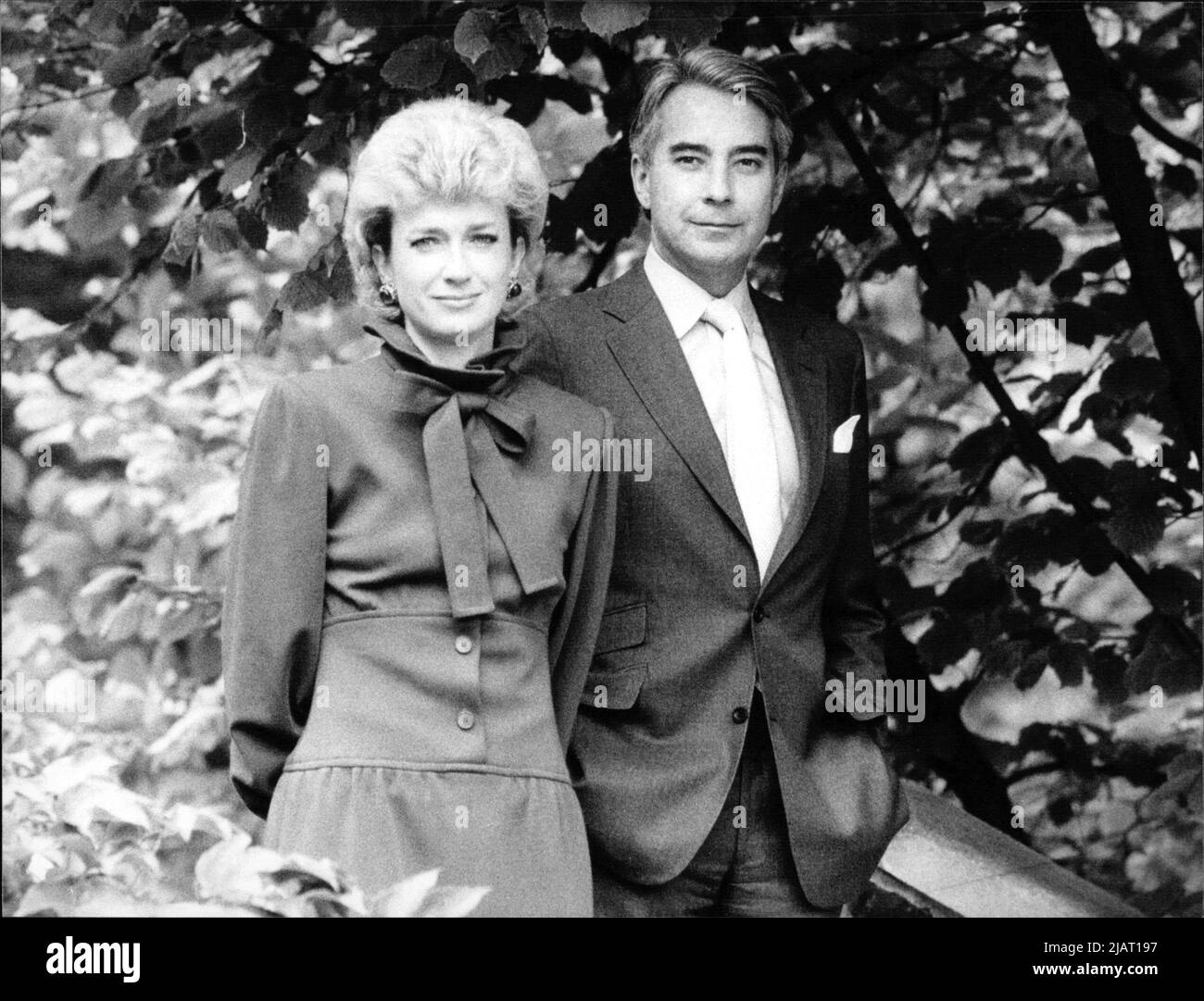 Das Bild zeigt Richard Burt, den US-Botschafter in Bonn mit seiner ...