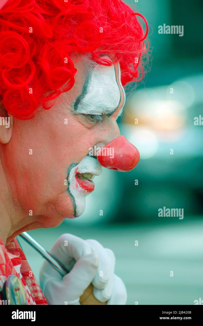 Kinder party entertainer -Fotos und -Bildmaterial in hoher Auflösung ...