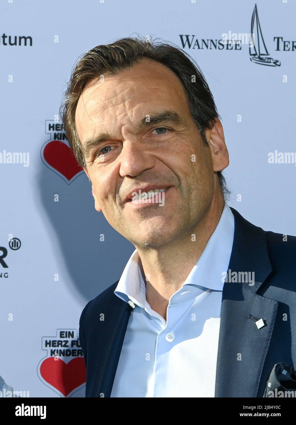 Berlin, Deutschland. 02.. Juni 2022. Christoph Gröner kommt zur ...