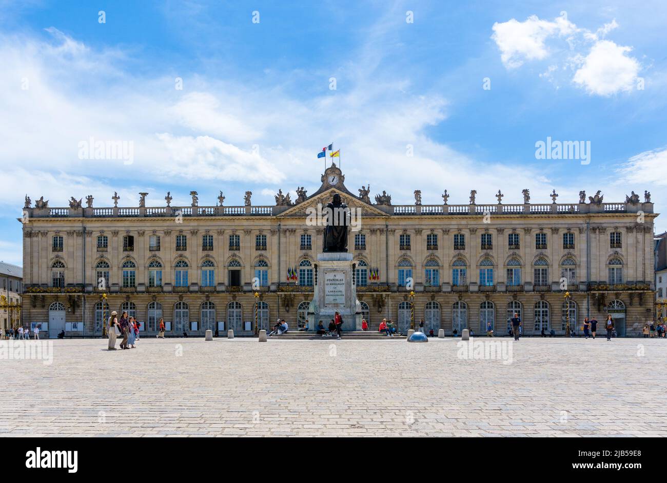 Nancy, Frankreich - 1. Juni 2022: Blick auf das Rathaus am historischen ...
