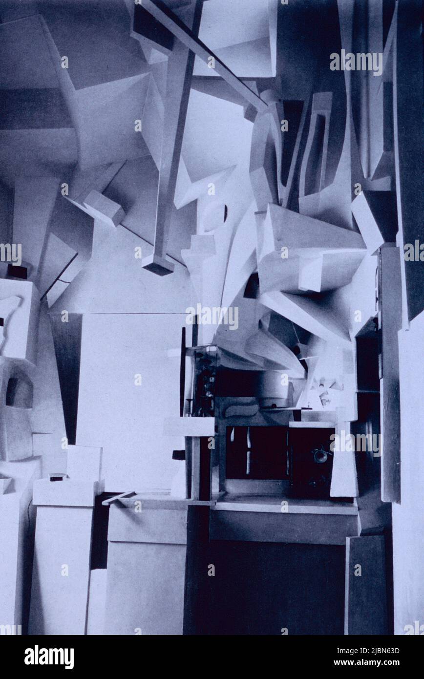 By kurt schwitters -Fotos und -Bildmaterial in hoher Auflösung – Alamy