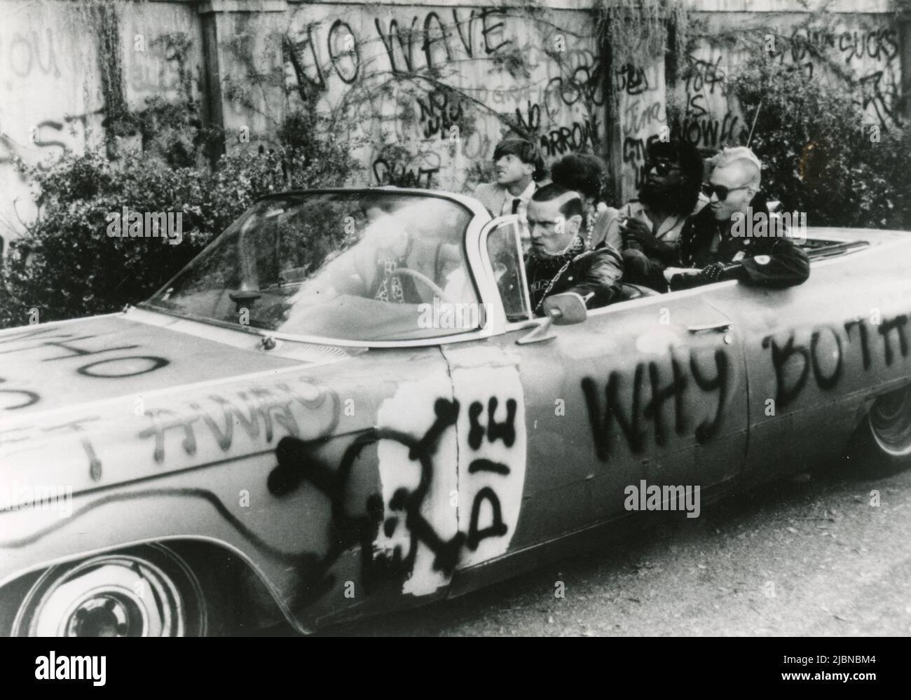 Die amerikanischen Schauspieler Linnea Quigley, Miguel A. Nunez Jr ...