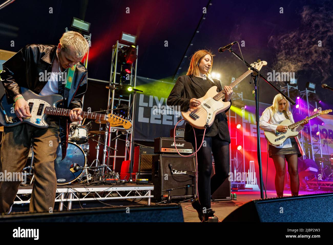 Coach partyband -Fotos und -Bildmaterial in hoher Auflösung – Alamy