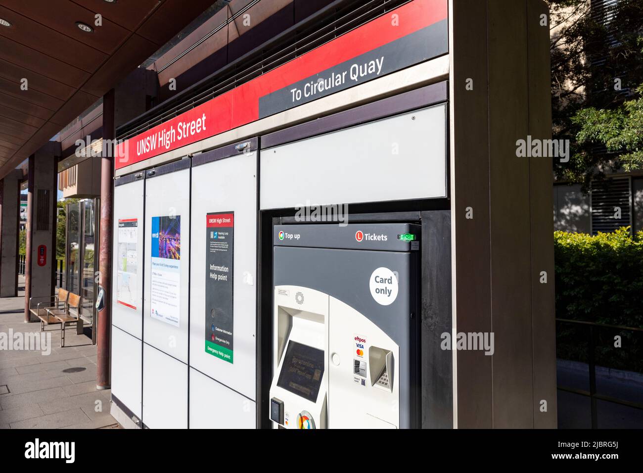 Unsw high street light rail station -Fotos und -Bildmaterial in hoher ...