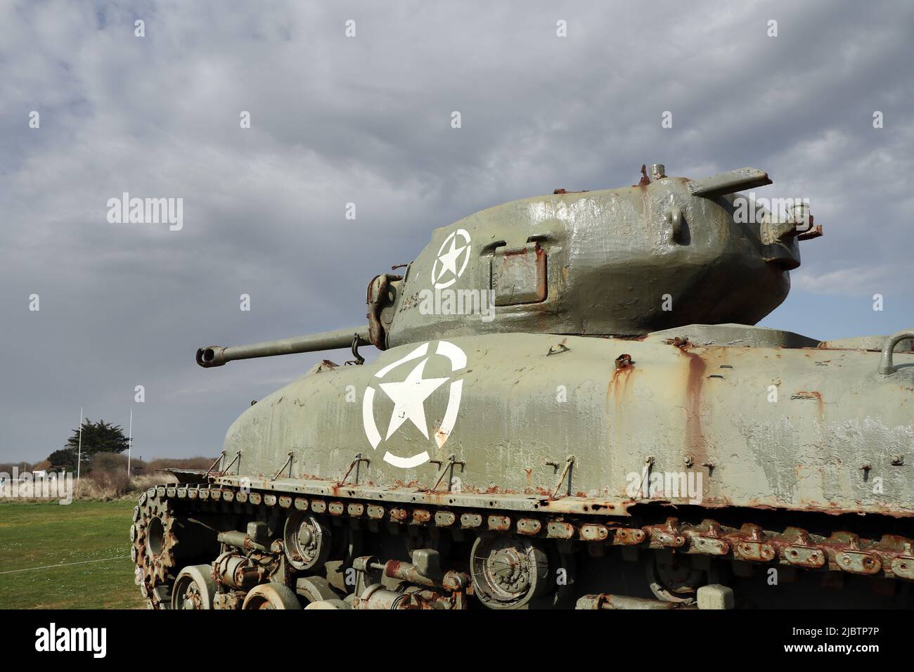 M4A1 (76)W HVSS Sherman Tank, Utah Beach Memorial Museum, Normandie ...