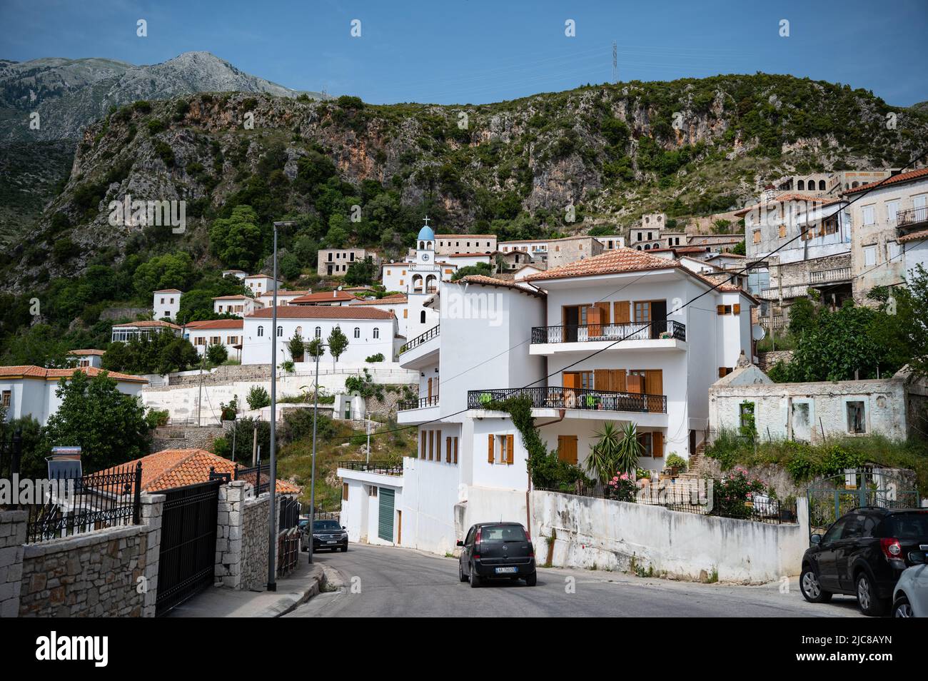 Albanisches dorf -Fotos und -Bildmaterial in hoher Auflösung – Alamy