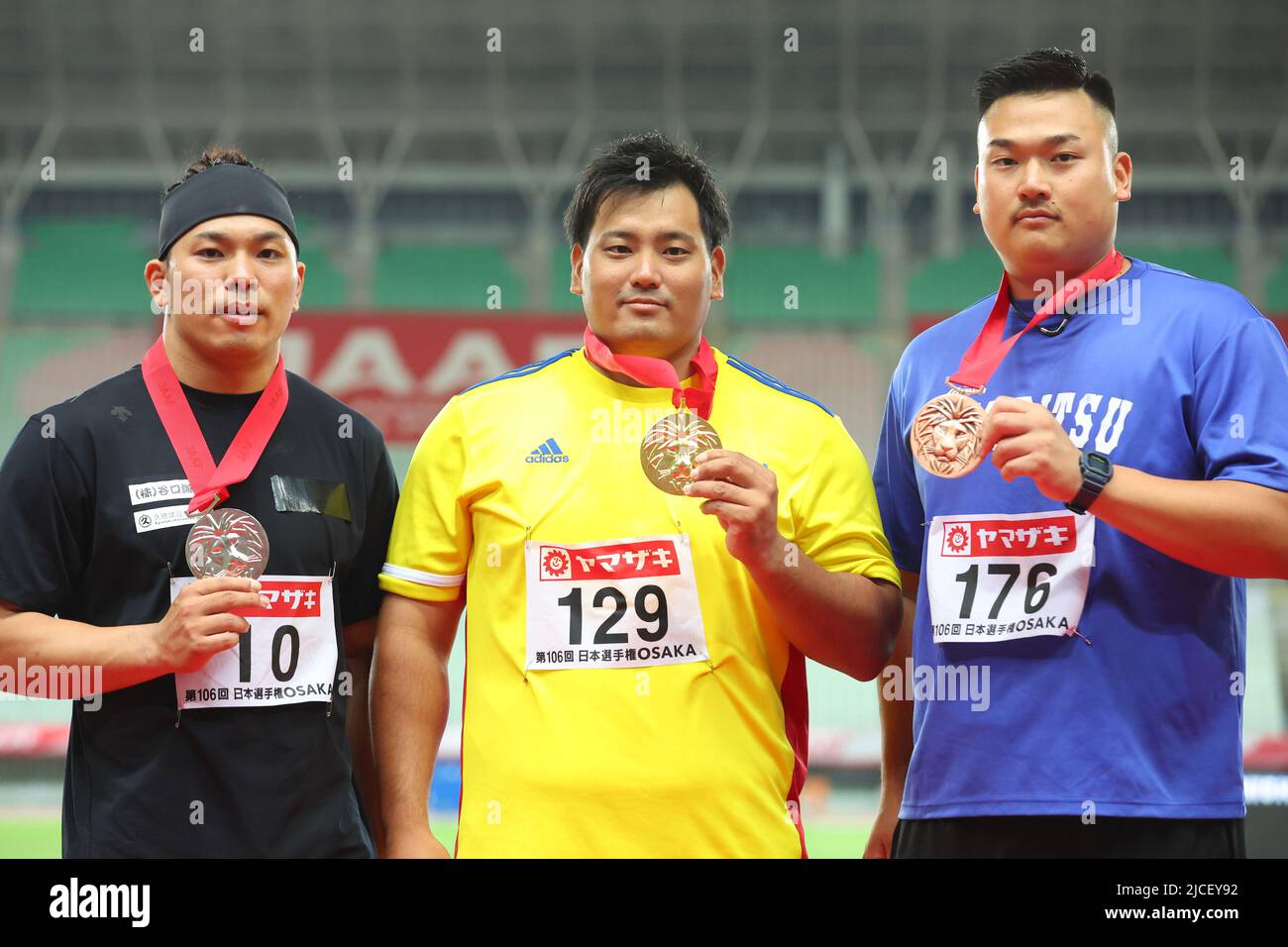 Osaka, Japan. 10.. Juni 2022. (L-R) Takahiro Kobata, Ryota Kashimura, Tatsuto Nakagawa ...