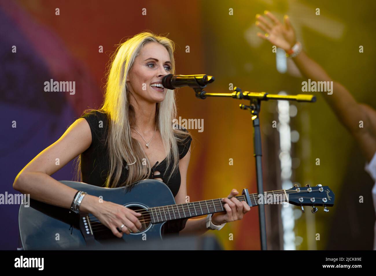 Oberhausen, Deutschland. 11.. Juni 2022. JENICE, Sängerin, Popsängerin ...