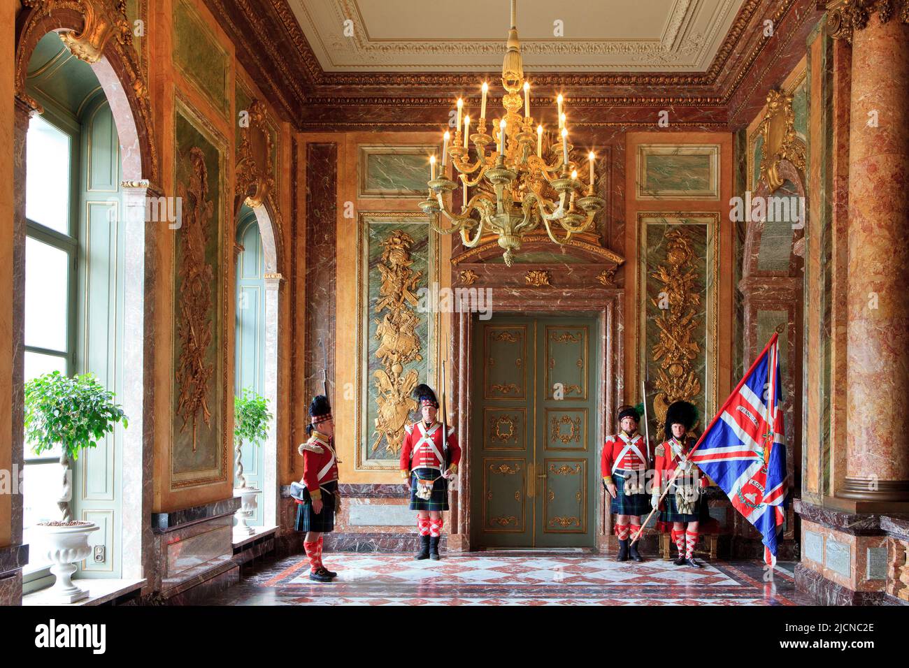 Soldaten des 92. (Gordon Highlanders) Regiments of Foot beim Ball der ...