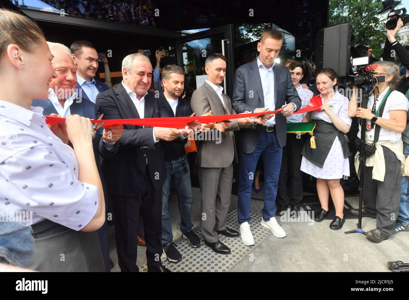 Sergey neverov -Fotos und -Bildmaterial in hoher Auflösung – Alamy