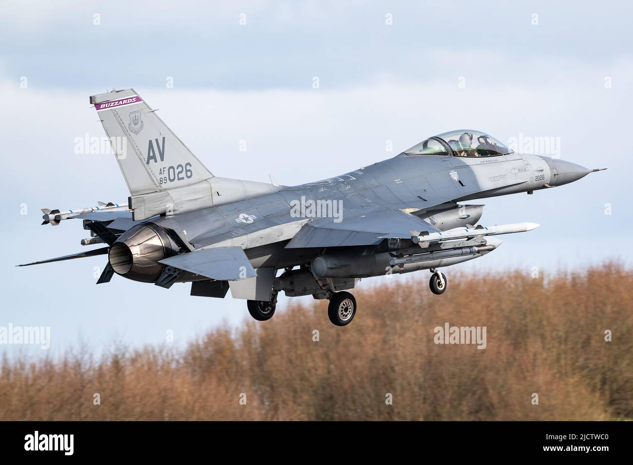 Ein F-16 Kampfjet des 31. Fighter Wing vom Aviano Air Base der United ...